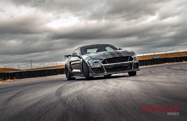 머슬카의 머슬카. 머스탱 CS850 GT vs 카마로 ZL1